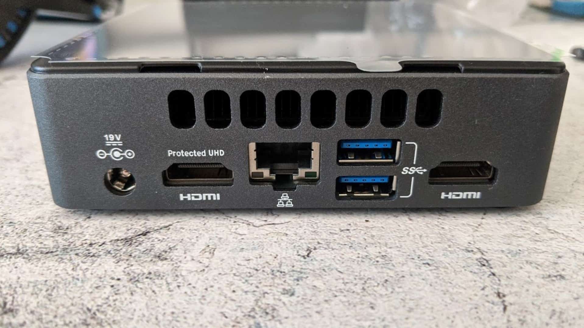 DIGITAL SIGNAGE PLAYER - INTEL NUC VPRO i5/i7 MINI PC SLIM - Digital ...